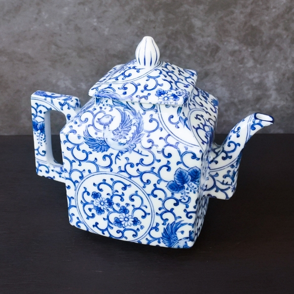 Vintage | Dining | Vintage Chinese Blue White Floral Bird Pattern ...